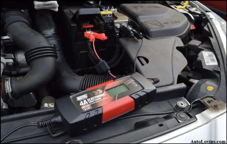 How To Connect A Trickle Charger To A Car Battery? - AutoLovins.com